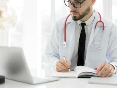 How to Find Doctors Who Prescribe Testosterone Injections